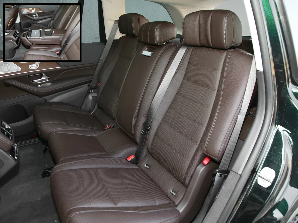 “BBA”SUV旗舰较量 宝马X7、奔驰GLS和奥迪Q8对比分析_搜狐汽车_搜狐网