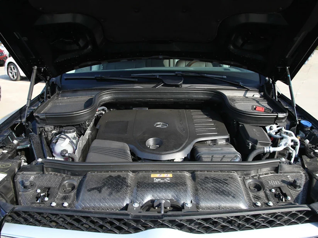 “BBA”SUV旗舰较量 宝马X7、奔驰GLS和奥迪Q8对比分析_搜狐汽车_搜狐网