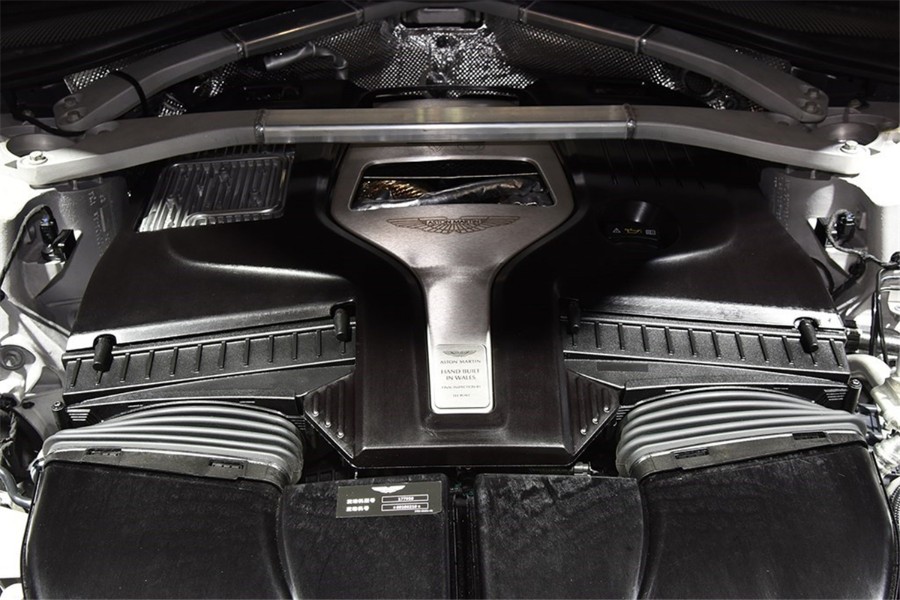 高贵极致，成功人士座驾，DBX/G63/Urus/添越谁更奢？_搜狐汽车_搜狐网