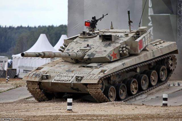 比赛专用车还是为战争而生？详解中国96B坦克，性能超乎想象_炮塔