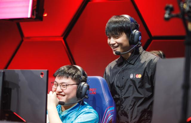 PDD险些和Uzi成队友？当年IG太抠才错失天才，欠他一个冠军？_战队