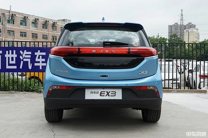 11.99万起/续航421km BEIJING北汽新能源EX3 R500上市_搜狐汽车_搜狐网
