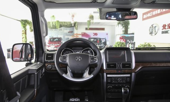 搭载3.0T V6引擎，全新北京BJ80亮相，网友：“北京大G？”_搜狐汽车_搜狐网