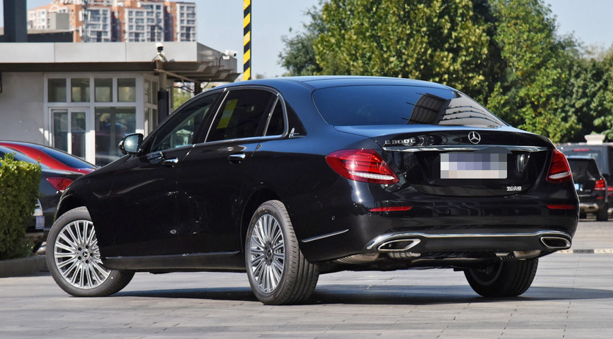 奔驰s320和e300区别,奔驰s320l和e300l区别,奔驰s300贵还是e300贵_大山谷图库