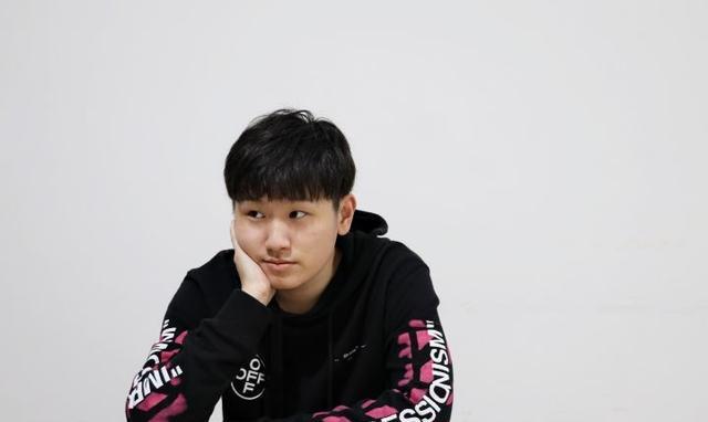 「S10探营」 V5选手篇：不惧未来，迎难而上_PentaQ