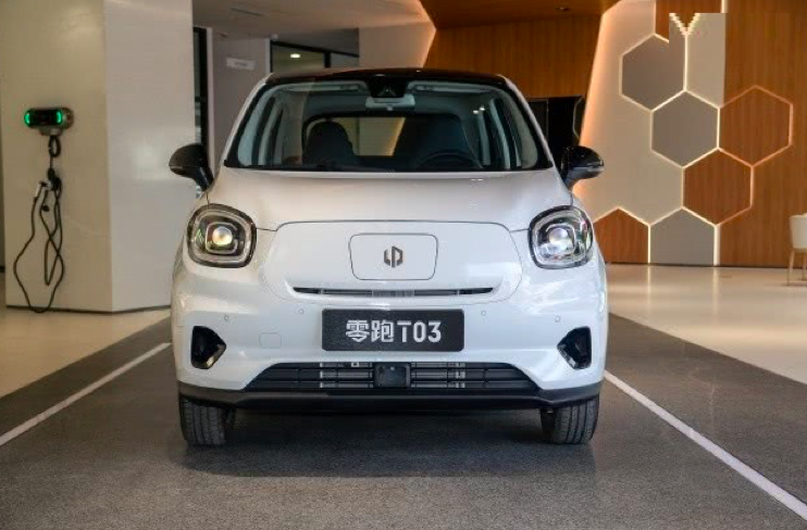 配L2级别辅助驾驶 零跑T03到店实拍_搜狐汽车_搜狐网