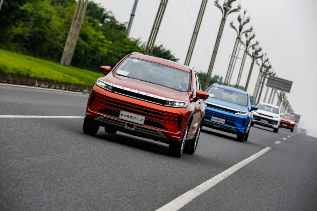 吾选车｜28岁，科技迷，细节控，星途LX与WEY VV5猜我选了谁？_搜狐汽车_搜狐网