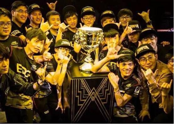 EDG战队输掉比赛，VG战队拿到比赛胜利，希望下次EDG能够获胜_edg