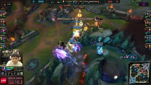 RNG首局碾压JDG！Uzi：小虎能1V2！打的太稳了_团战