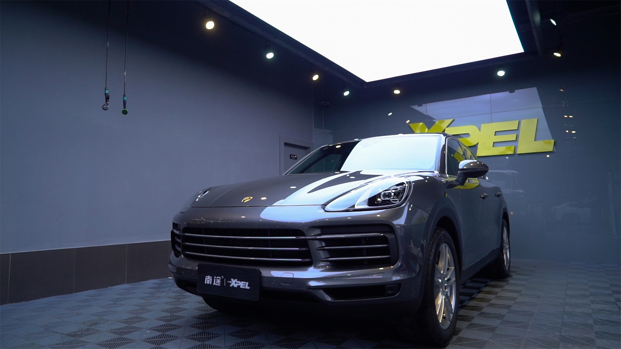 保时捷卡宴 施工XPEL隐形车衣案例分享_搜狐汽车_搜狐网