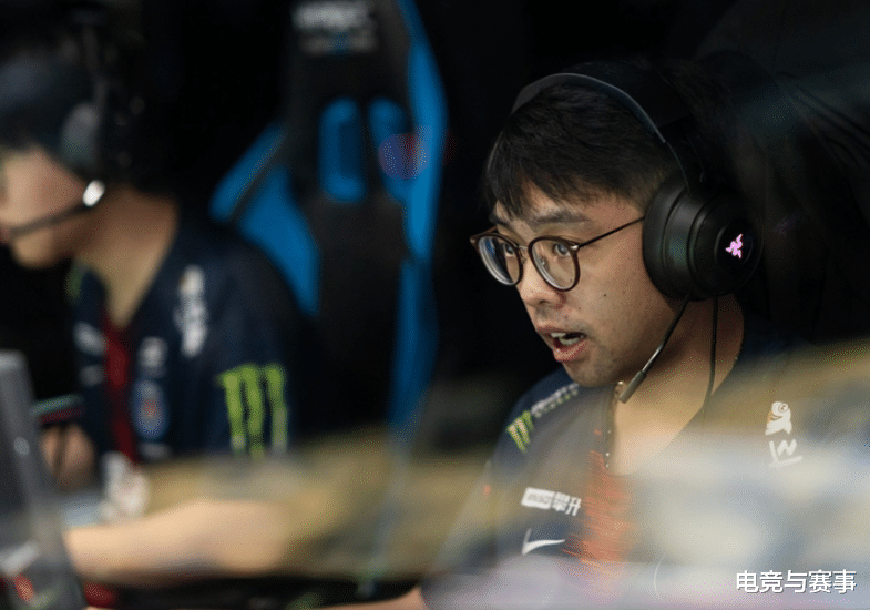 DOTA2：Maybe惨遭Newbee中单反复吊打，国内被首席中单位置不保_比赛