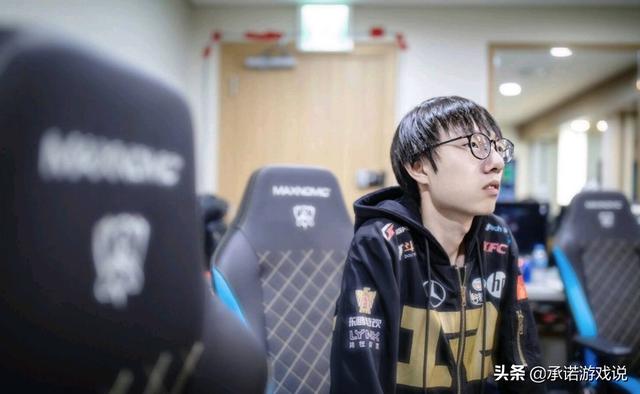 MXLG复盘RNG与IG比赛：小龙堡致命失误，小虎太装，丧失太多机会_Theshy