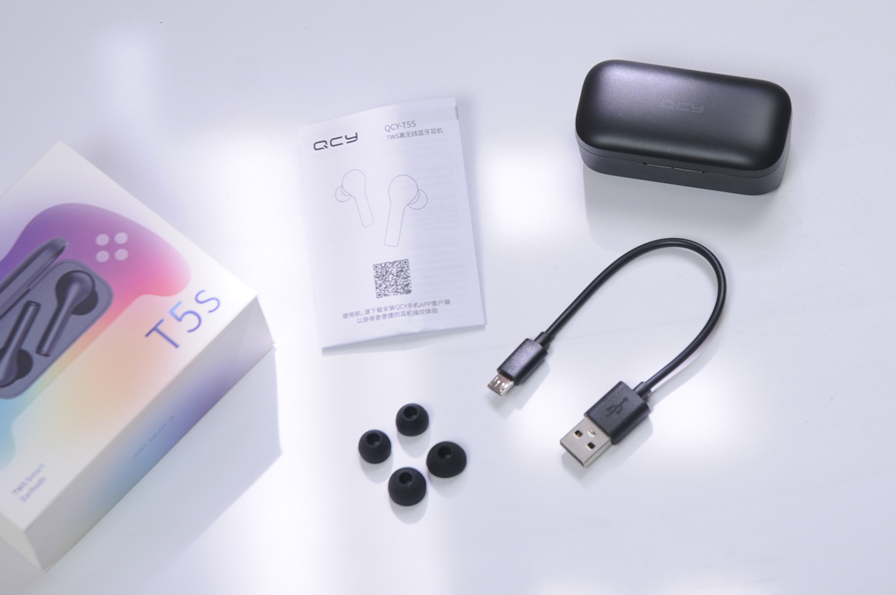 QCY T5S：百元TWS，平民级的真无线体验 _搜狐汽车_搜狐网