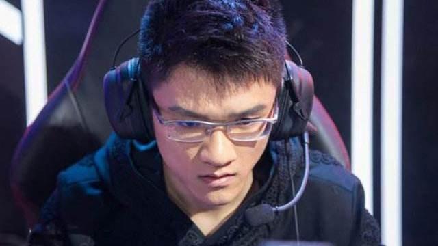 LPL全明星赛IG战平WE，为什么pdd和若风，给人感觉不能做朋友呢_西卡