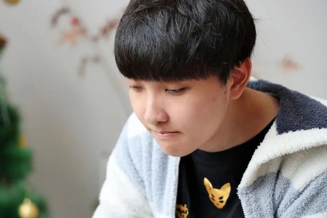 「S10探营」DMO选手篇之xiye & Mark：勇者无疆_PentaQ