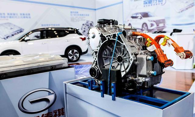 全新广汽传祺GS4 PHEV上市，售价16.38万起，百公里油耗仅1.3L_搜狐汽车_搜狐网