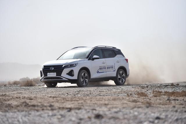 全新广汽传祺GS4 PHEV上市，售价16.38万起，百公里油耗仅1.3L_搜狐汽车_搜狐网