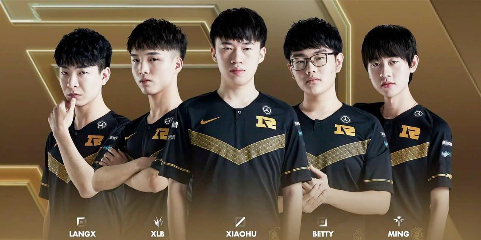 RNG领先8K遭翻盘，赛后被自家粉丝4W留言爆破，LetMe被气到下播_战队