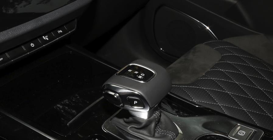 存款21万，红旗HS5和长安CS95怎么选？车主道出了心里话_搜狐汽车_搜狐网