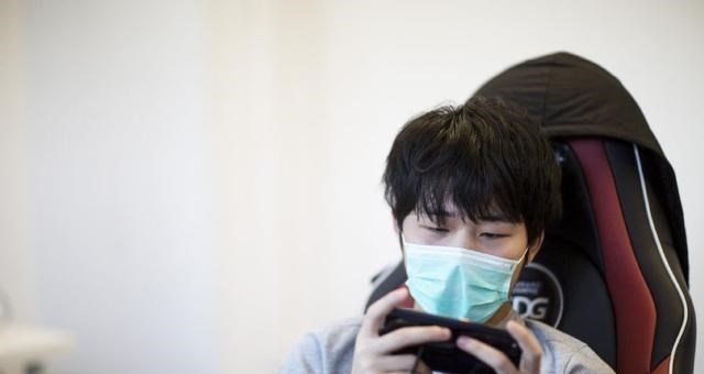 浪浪转回中路，小暖重回首发，EDGM离LGD大鹅就差一对疯狗双边！_中单