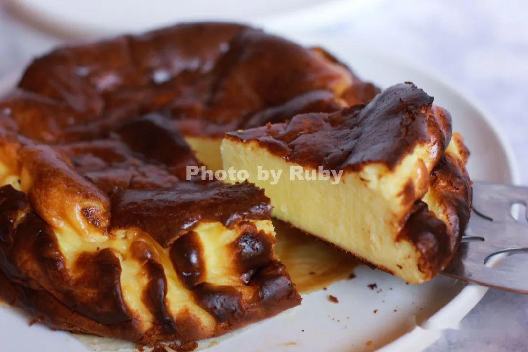 131.『Ruby烘焙』巴斯克烧焦芝士蛋糕（Basque Burnt Cheesecake）_奶油