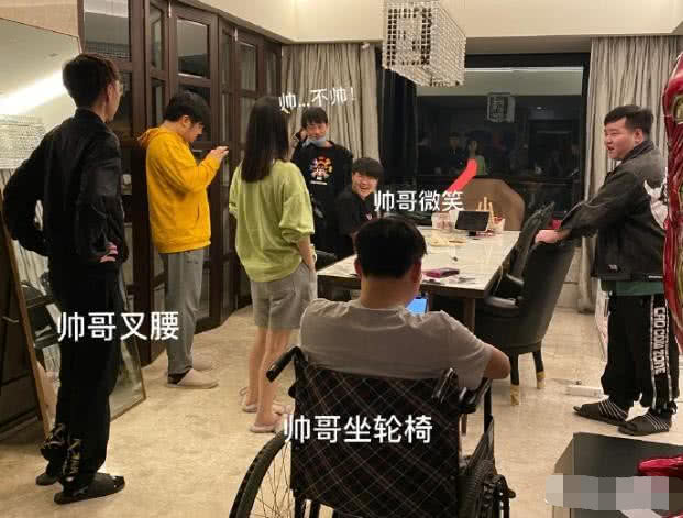 RNG前队员聚会！Uzi和小明再现经典，Mlxg爆料EDG买Meiko_meiko