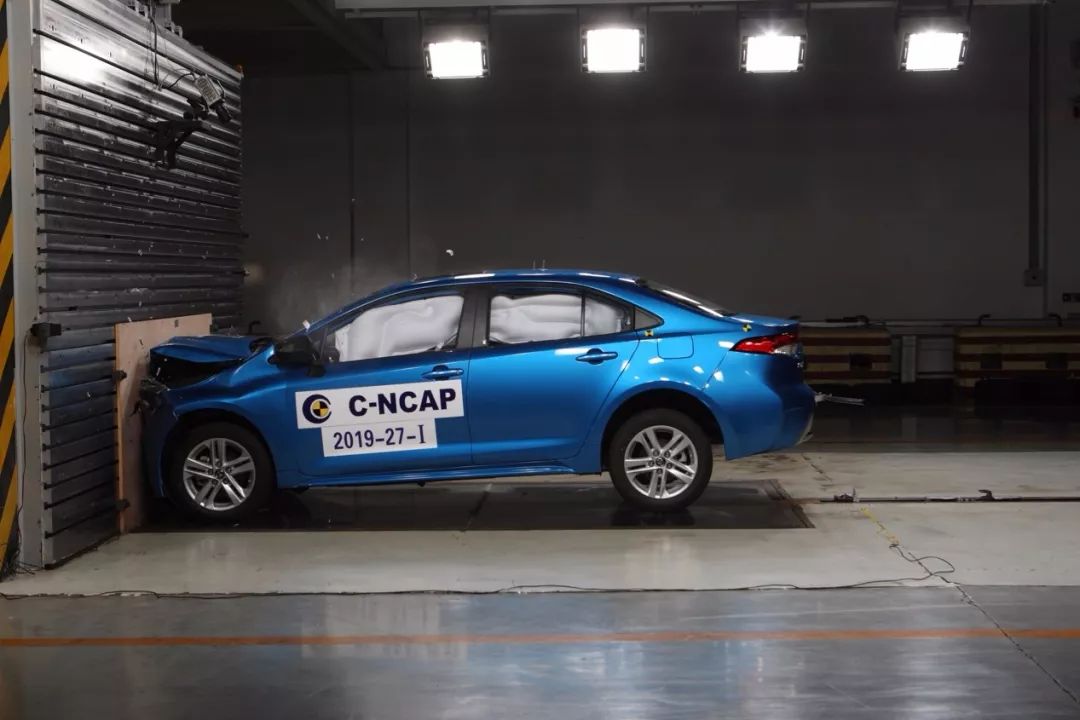 碰撞测试差别大 C-NCAP与C-IASI谁更靠谱？_搜狐汽车_搜狐网