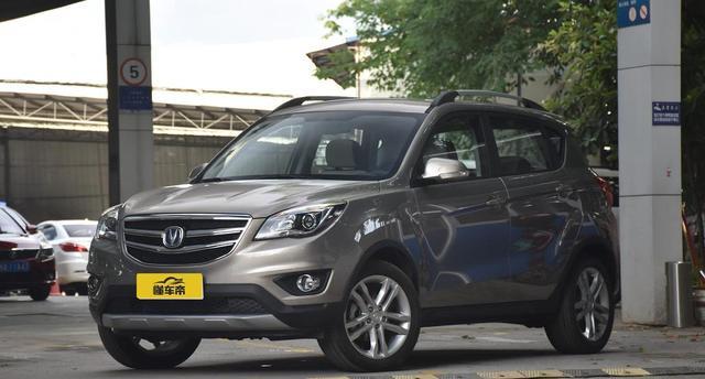 定位小型SUV：长安CS35空间尚可，动力不俗，价格适合_搜狐汽车_搜狐网