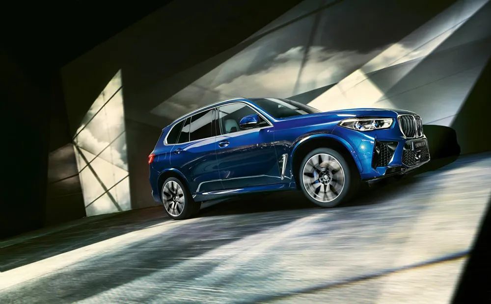宝马X5M、X6M上市，每匹马力只要2560元，比X5便宜多了！_搜狐汽车_搜狐网