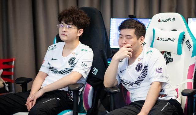 Uzi与RNG合同到期暂未公布后续！LDL工作人员爆料IG.Uzi正在连接_圣枪