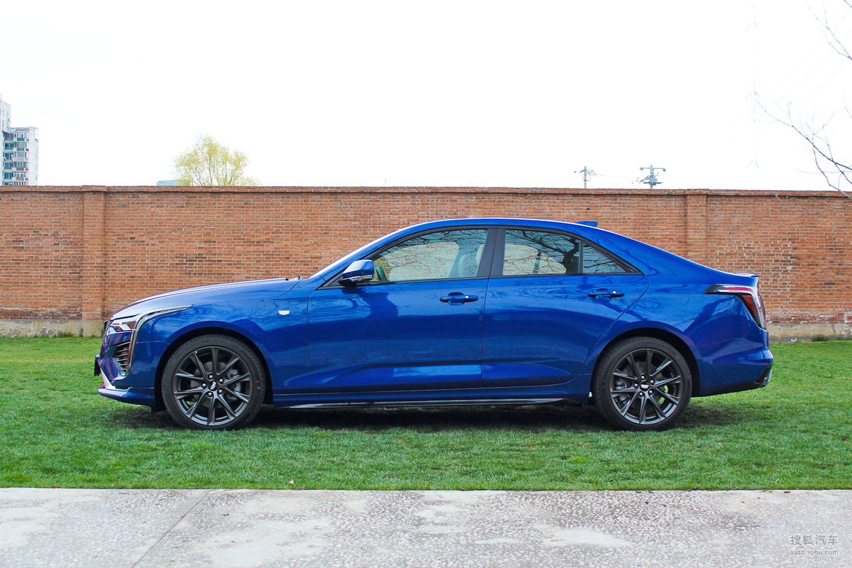 ATS-L车主眼中的CT4：年轻人需要一台后驱车？_搜狐汽车_搜狐网