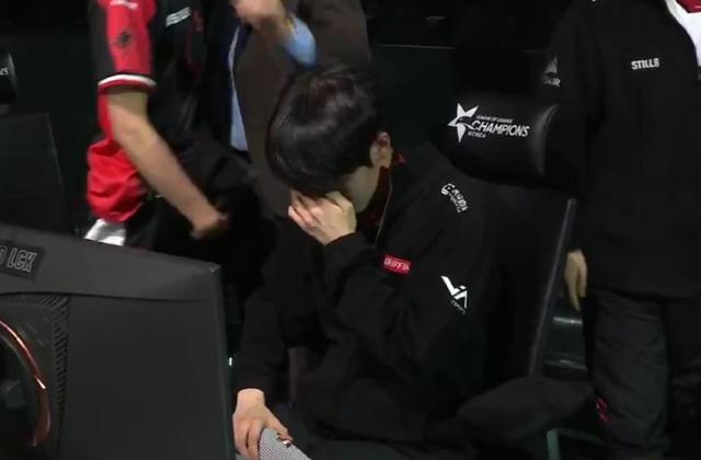 传闻：GRF将要解散，泰山Tarzan加入LPL队伍_网友