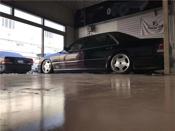 虎头奔低姿态改装 奔驰W140安装AIRBFT气动避震辉煌一生_搜狐汽车_搜狐网