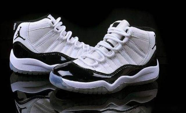 历史上最经典的六双NBA球星战靴，AJ11、AJ1、空军一号分列前三！-搜狐大视野-搜狐新闻