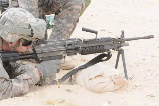 m60和m249,m249和m60的区别,m249图片_大山谷图库