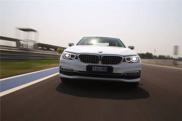 2020款宝马530le,宝马530新款2020款,2020款宝马530_大山谷图库