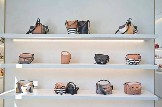 loewe门店,ezzle,e(第17页)_大山谷图库