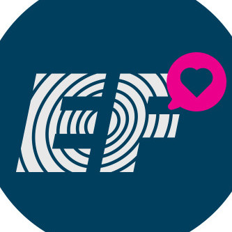 Have two left feet不要翻译成“两只左脚”，老外会笑死！_意思