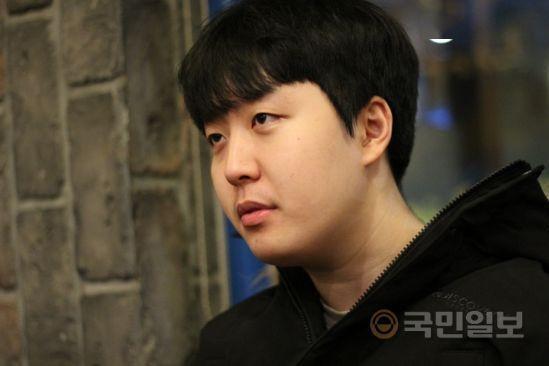 JDG Kanavi：对Karsa选手印象最深 榜样一直是Faker_决赛