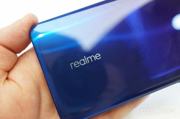 REALME 6i和未知RMX 2063 5G智能手机一起出现在GEEKBENCH上_Realme