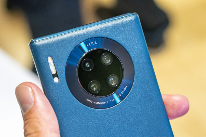 华为Mate30 Pro还是降至新低价，让路P40，网友：下半年还会再降_手机