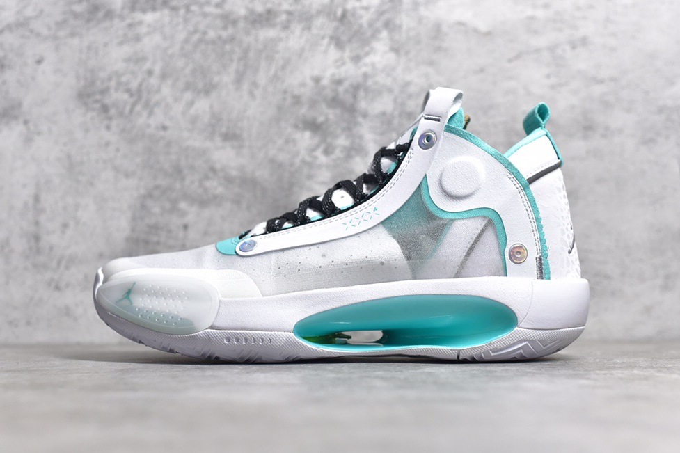 Air Jordan 34代 郭艾伦 PE 篮球鞋上脚测评_气垫