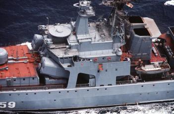 现代级驱逐舰的好搭档——1155型“无畏”级大型反潜舰-搜狐大视野-搜狐新闻