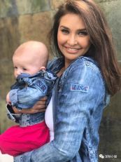 《同心难改》的女主角Lisa Ray生了一对双胞胎女儿！-搜狐大视野-搜狐新闻