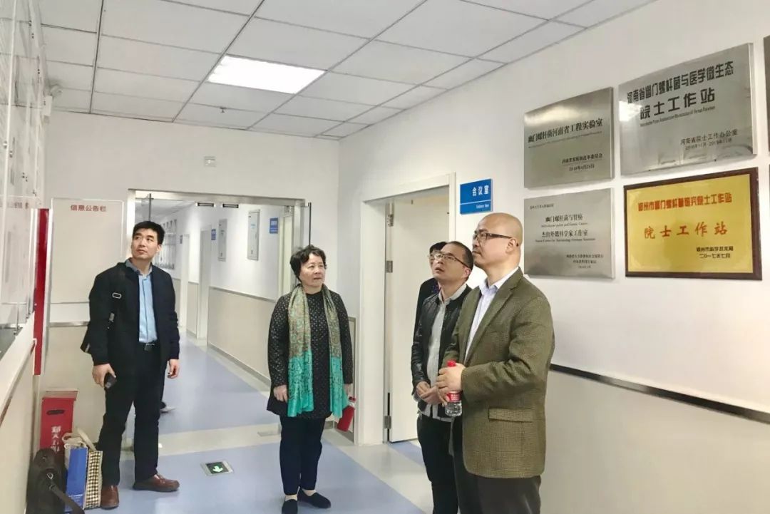 郑州大学五附院邀请美国堪萨斯大学Dr.Yafeng Dong教授来院宣讲产科医生综合实战培训(PROMPT)合作计划_肖威