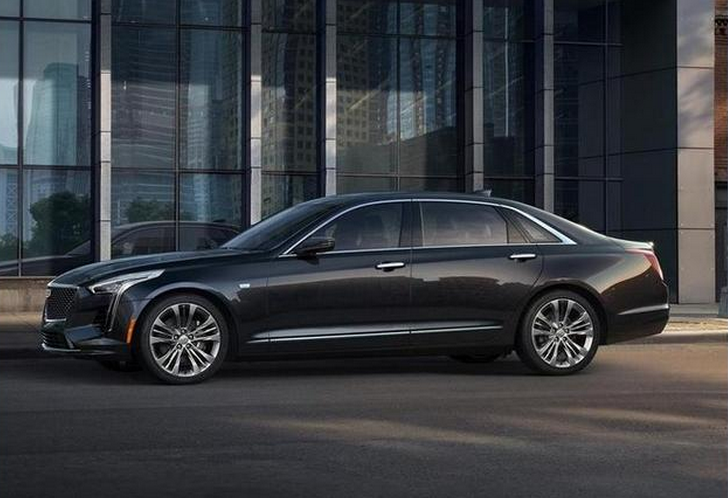 新款CT6曝光，3.6L V6+四驱，海外售38万元，实力吊打E级、5系！_搜狐汽车_搜狐网