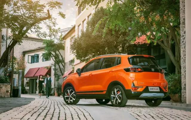 细说 长安全新CS15，它凭什么惹人注目！_搜狐汽车_搜狐网