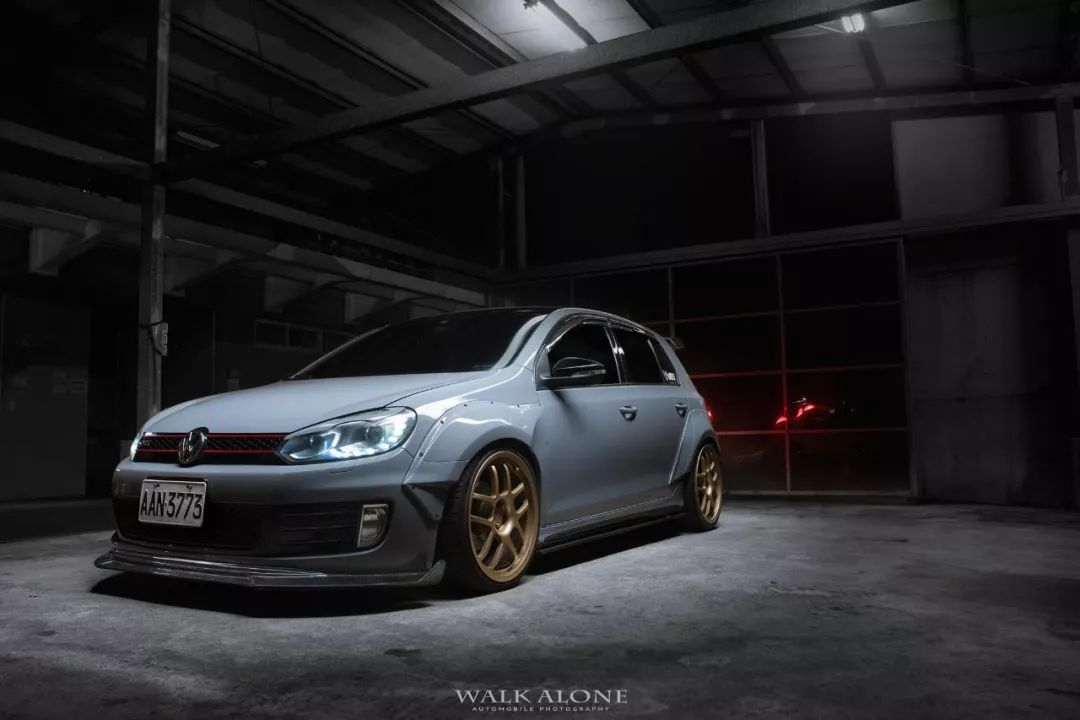宽体上身的大众高尔夫GTI，它就是小钢炮中的颜王_搜狐汽车_搜狐网