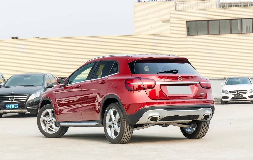 母亲节送啥车，有档次有气质，来看奔驰GLA、宝马1系和奥迪Q2L_搜狐汽车_搜狐网