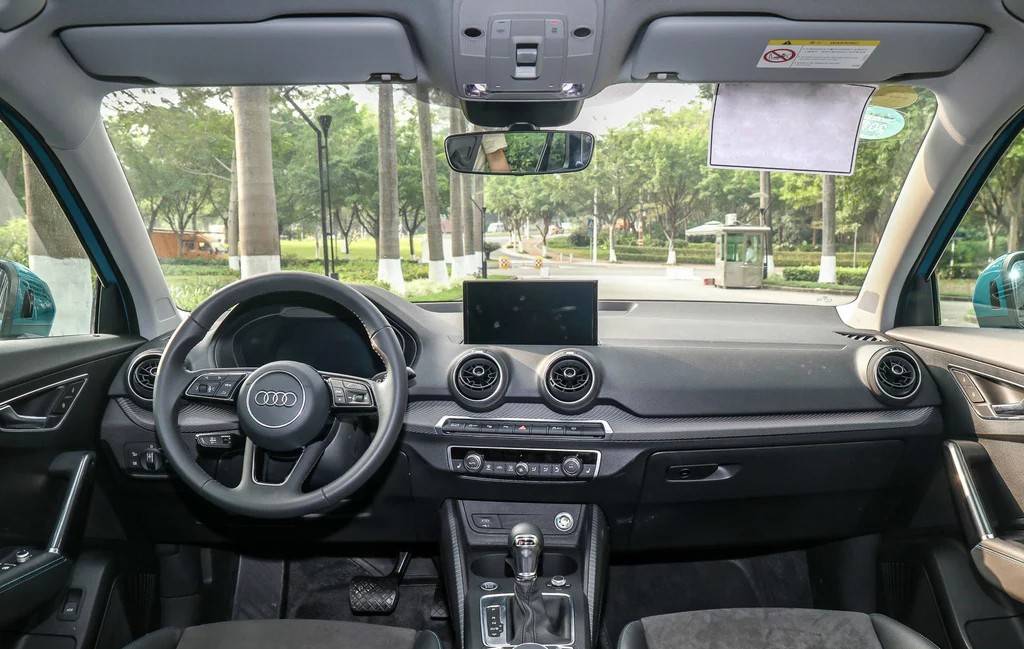 母亲节送啥车，有档次有气质，来看奔驰GLA、宝马1系和奥迪Q2L_搜狐汽车_搜狐网